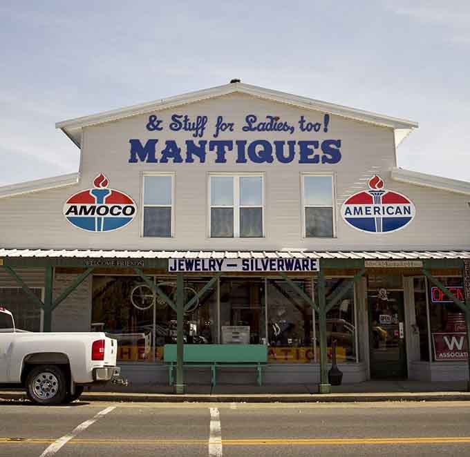 "Mantiques & Stuff for Ladies, too!" declares this shop, proving gender equality in treasure hunting since way back when.