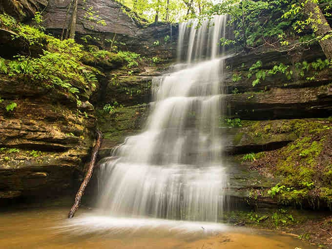 When water meets layered rock over millennia, you get Missouri's answer to those fancy Western waterfalls everyone's always posting.