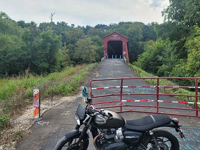 The approach to Williams Covered Bridge feels like stepping back in time, minus the horse manure.