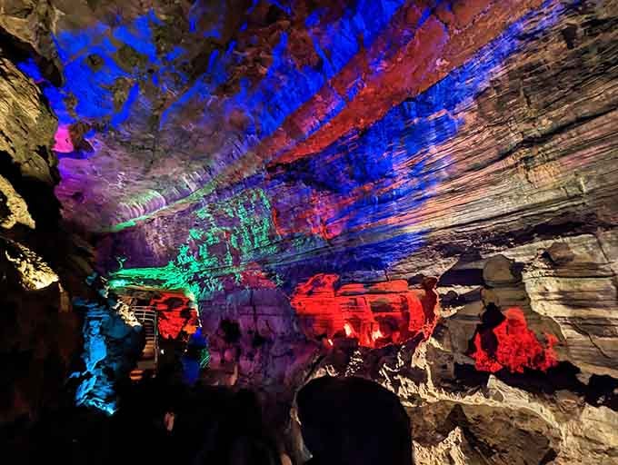 When the cave decides to put on a light show, it doesn't hold back on the drama.