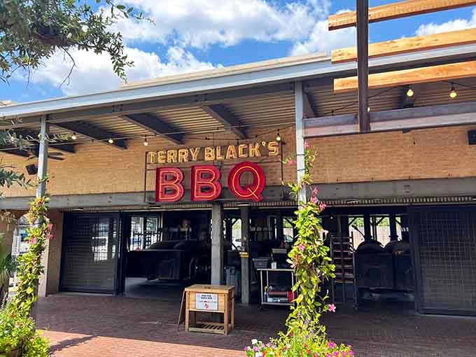 Terry Black's welcomes hungry pilgrims with open arms and smoking pits that never sleep or disappoint.