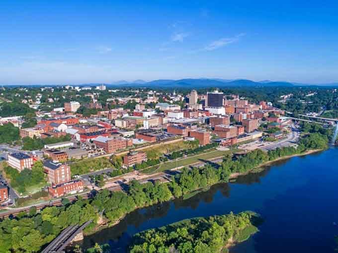 Where the James River meets affordable living, and the view alone is worth a thousand rent checks.