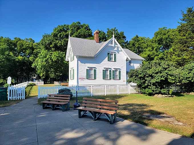The keeper's cottage looks like something from a Hallmark movie, complete with that perfect white picket fence.
