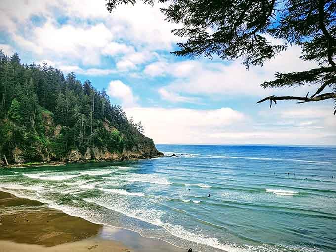 Short Sand Beach proves that Mother Nature doesn't need a marketing team when she creates something this ridiculously photogenic.