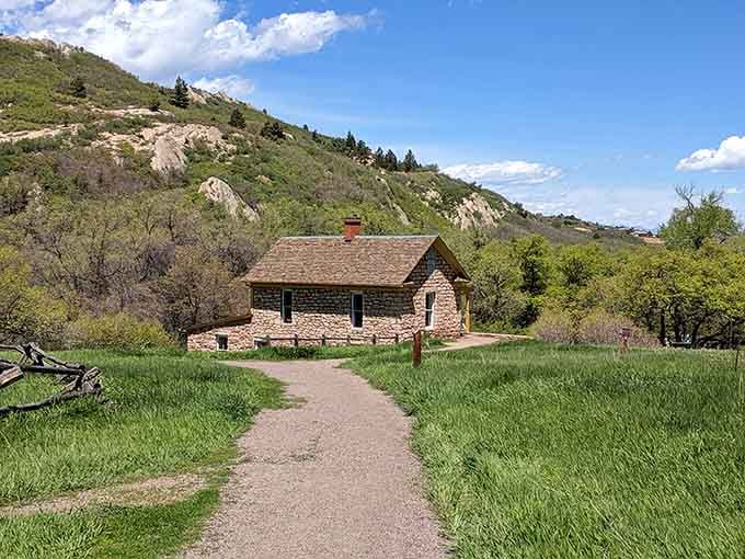 The historic Persse House stands as a charming reminder that pioneers had excellent taste in dramatic backdrops.