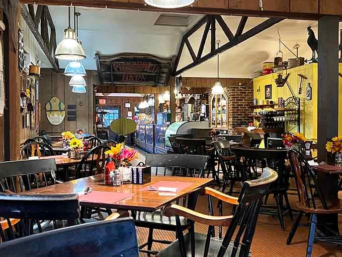 Exposed beams, warm wood, and tables that invite lingering – this is how breakfast spaces should feel.