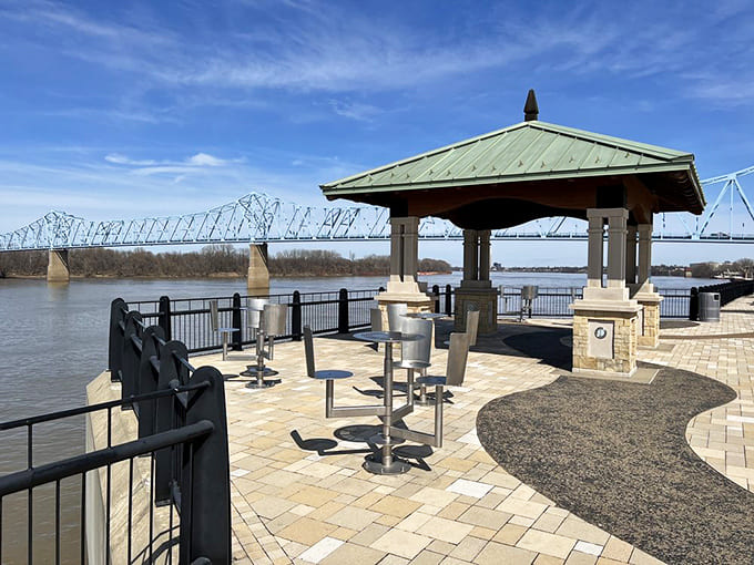 River views and a pavilion that doesn't look like it was built in 1973? Owensboro is showing off.