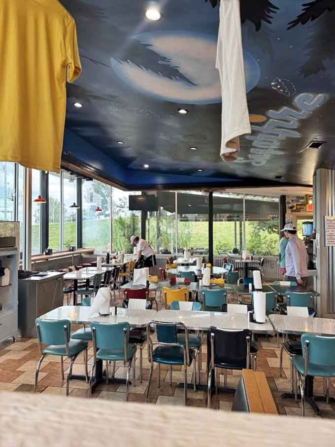 That painted ceiling isn't just d&eacute;cor&mdash;it's the kind of artistic touch that makes eating barbecue feel like an event.