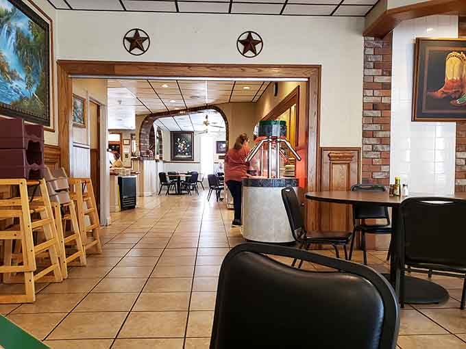 Texas stars on the walls remind you where you are, just in case the portion sizes didn't already.