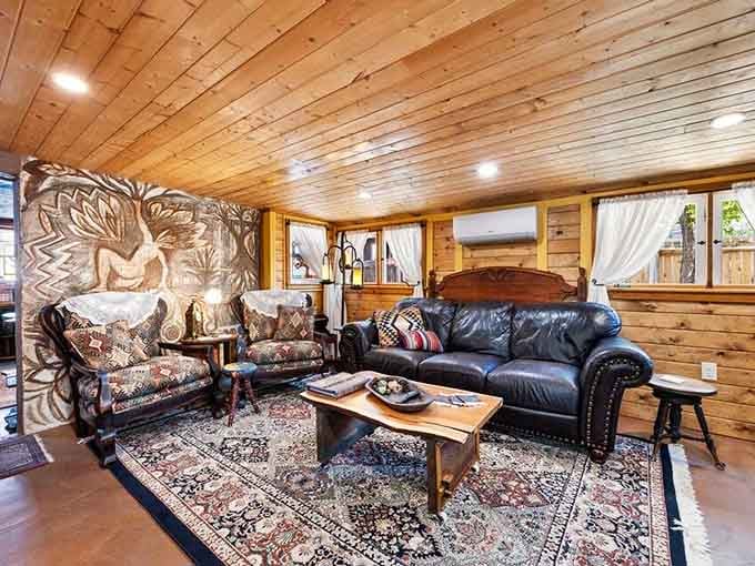 Wood paneling and comfortable seating prove hobbits had better interior designers than we thought.