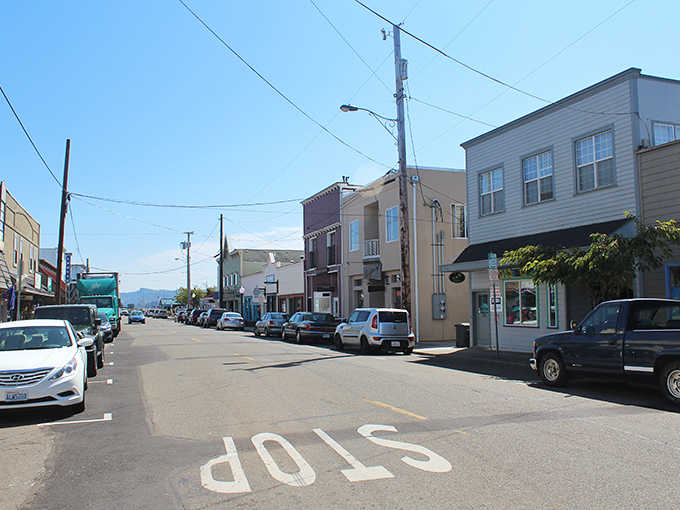 Florence's historic downtown sits quietly along the waterfront, where time moves at a fisherman's pace.
