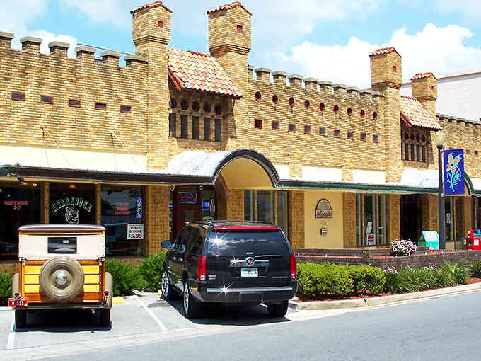 This castle-like architecture brings European charm to Florida streets, complete with turrets that would make Rapunzel jealous.