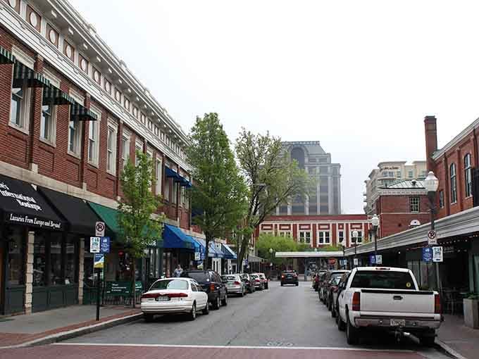 Tree-lined streets and brick buildings create the perfect backdrop for an afternoon of exploring downtown Roanoke's treasures.