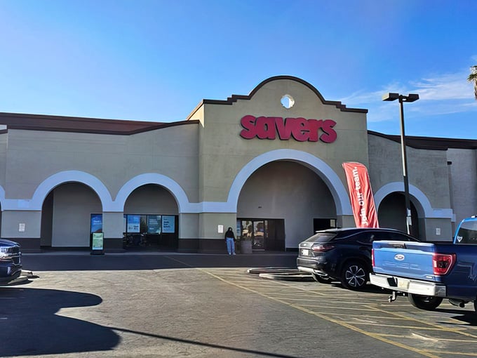 Those elegant arches frame the entrance like a mission-style gateway to incredible deals and hidden treasures inside.