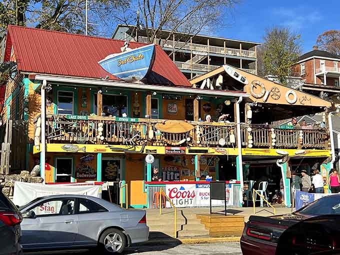 That boat perched on top isn't going anywhere, but your stress sure will once you settle in.