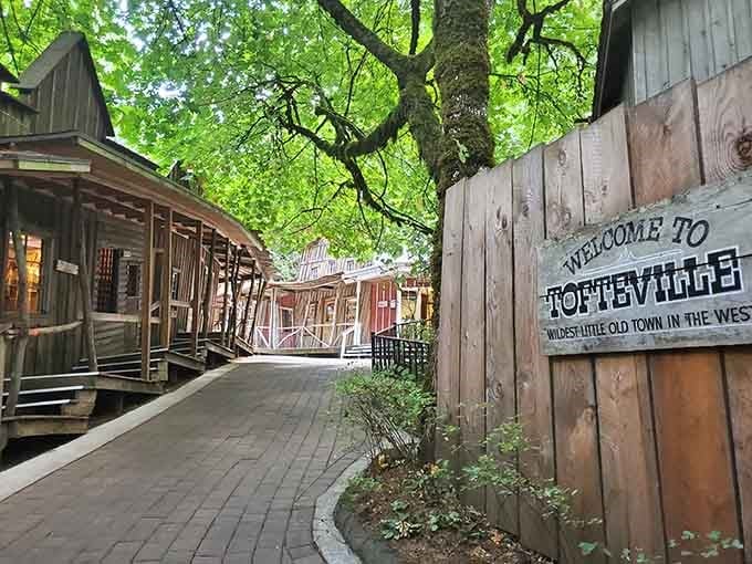 Welcome to Tofteville, where wooden sidewalks and Old West charm transport you straight back to frontier days.