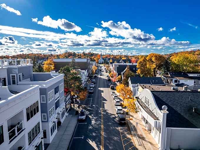 Those dramatic clouds frame the downtown perfectly, like nature decided to show off for the camera today.