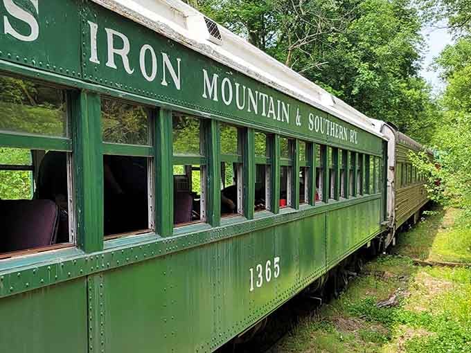 Look at those open windows inviting the breeze—this is how people traveled before air conditioning ruled everything.