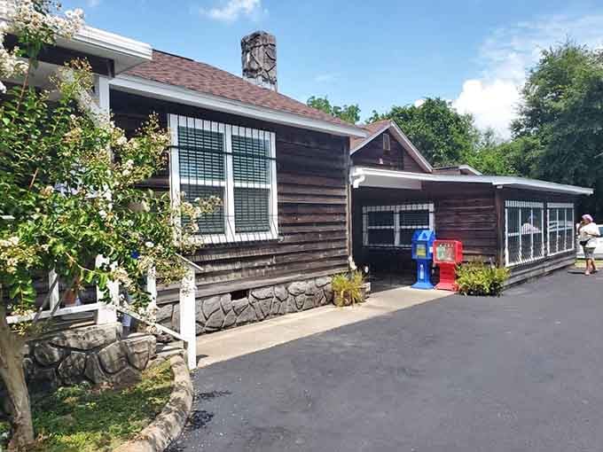 The rustic charm of this family spot promises the kind of fried green tomatoes your grandmother would approve of.