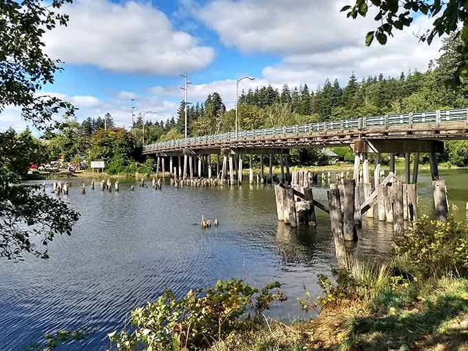 The Kurt Cobain Memorial under the bridge honors Aberdeen's most famous son with quiet dignity and heartfelt lyrics.