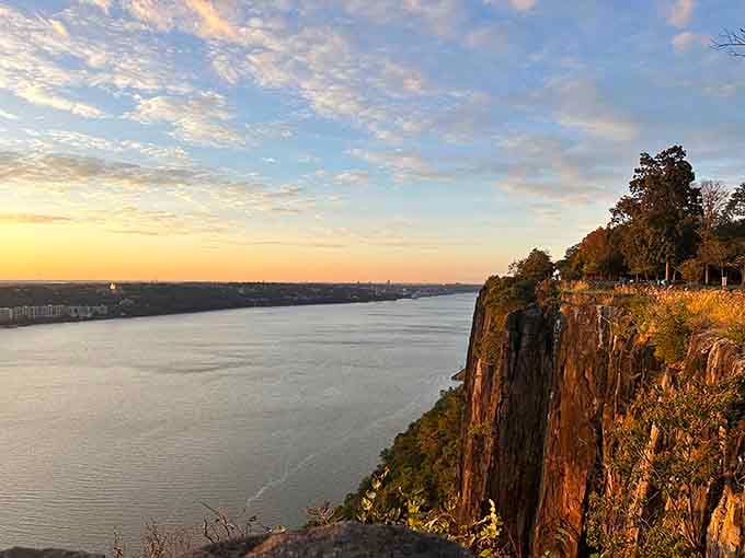 When the Hudson River puts on a show, even the George Washington Bridge stops to watch.