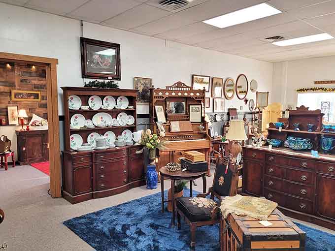 Inside Aurora's antique shops, fine china and polished wood furniture create vignettes that would make your grandmother swoon.