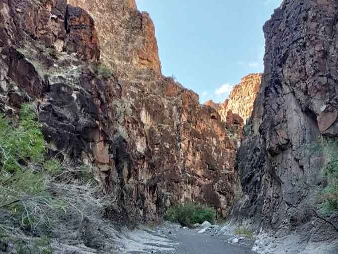 Closed Canyon's narrow passages create a slot canyon experience that photographers dream about for good reason.