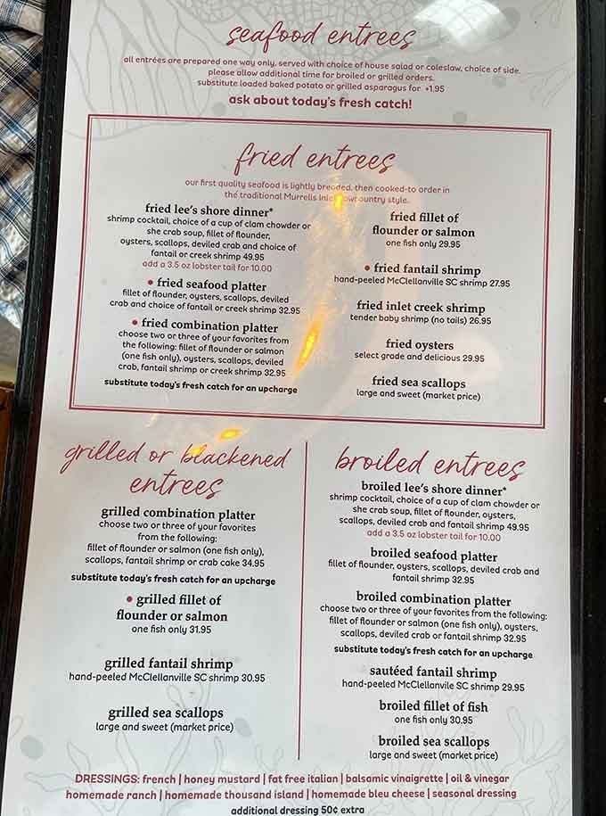 This menu reads like a love letter to the Atlantic, offering fried, grilled, and broiled perfection in every direction.