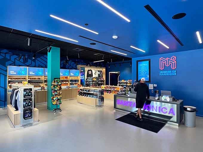 The gift shop tempts you with puzzles that'll make you look brilliant at dinner parties.