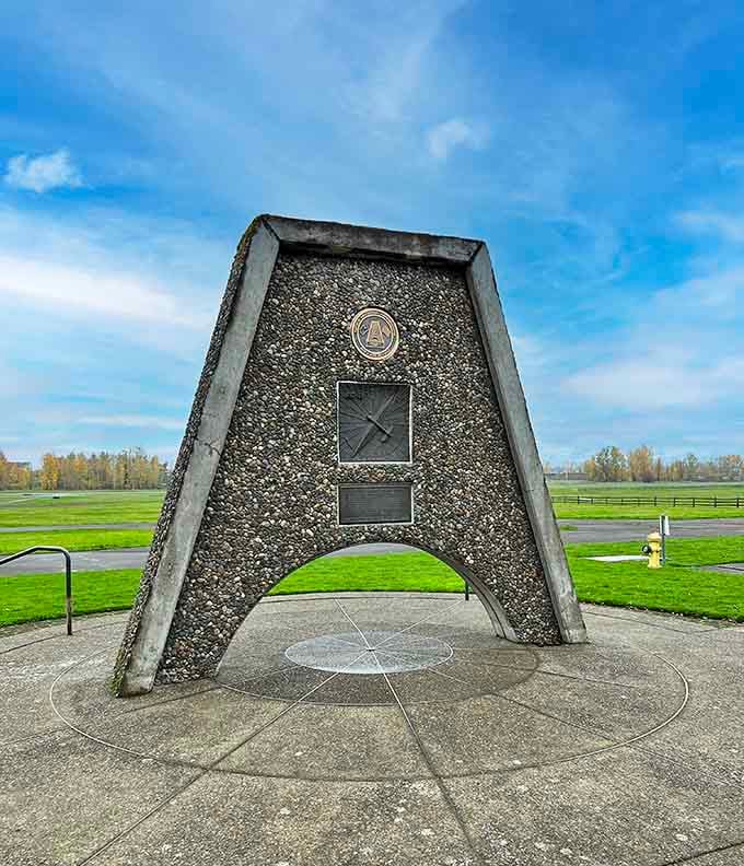 This striking monument honors the brave Soviet pilots who completed their transpolar flight journey right here in Vancouver.