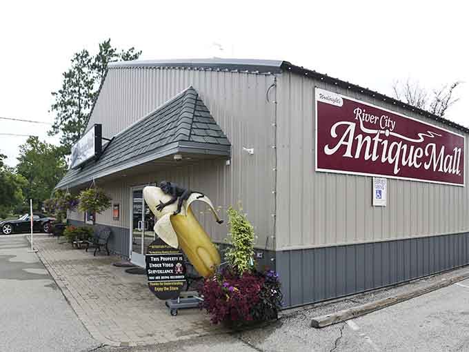 River City Antique Mall is where your Saturday afternoon mysteriously transforms into an entire day of treasure hunting.