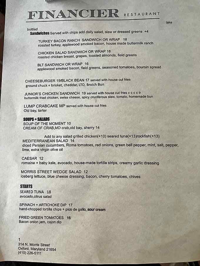 When a menu lists bacon onion jam and cajun dip, you know someone in the kitchen is paying attention.