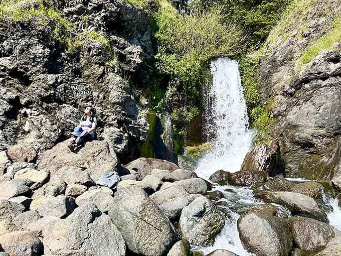 A waterfall cascading onto a beach? That's Oregon showing off and we're absolutely here for it.