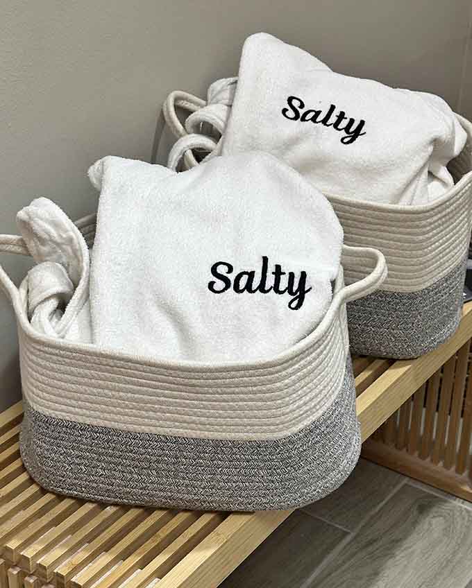 Even the towels get the VIP treatment here, because details matter when you're pursuing peak relaxation.