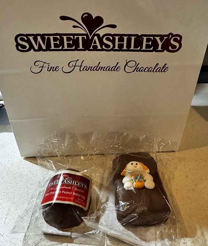 Fine handmade chocolate deserves elegant packaging, and that adorable pumpkin pilgrim knows it's riding first class home.