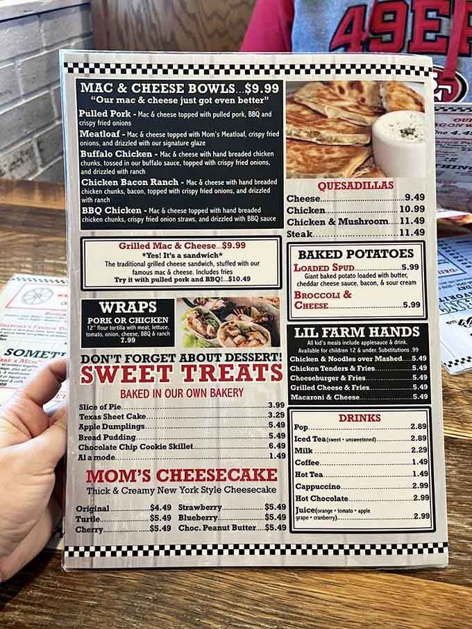 When the menu promises mac and cheese bowls and Mom's cheesecake, you know someone's taking comfort food seriously around here.