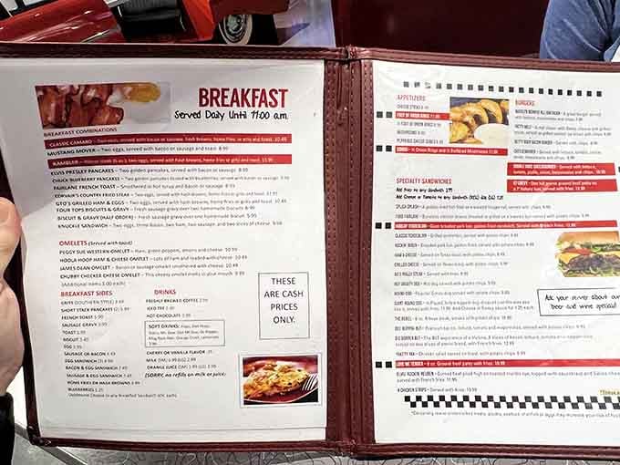 Breakfast served all day means pancakes at 3 PM is perfectly acceptable, even encouraged here.