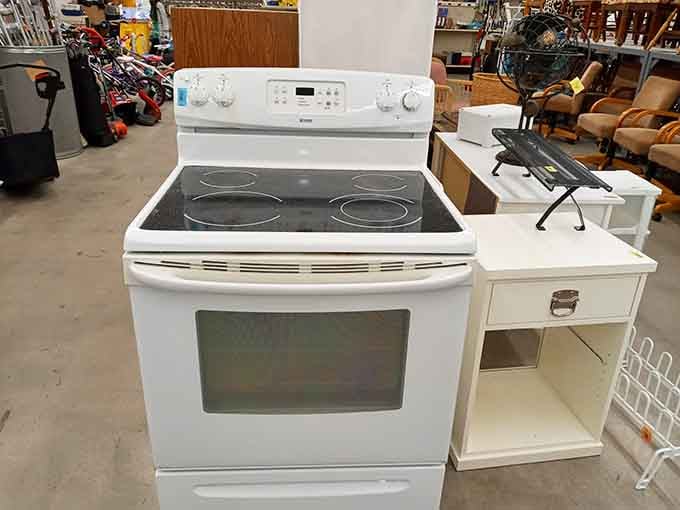 That electric stove could be yours for pennies on the dollar, ready for your next culinary adventure.