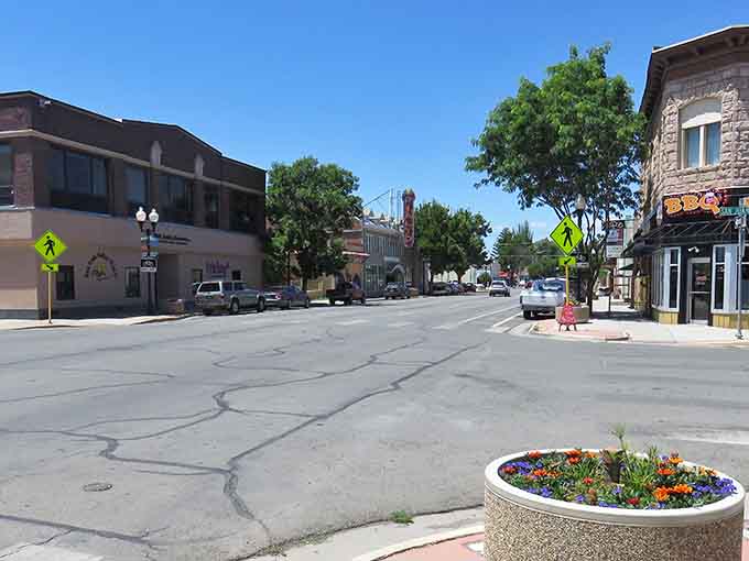 Alamosa's wide streets and mountain backdrop create a scene straight from the opening credits of your favorite classic film.
