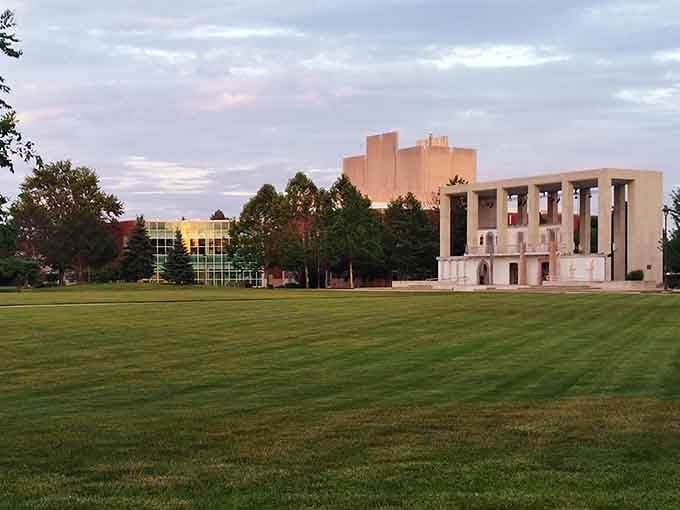 Modern architecture meets open green space in this suburban setting where learning and culture thrive together.
