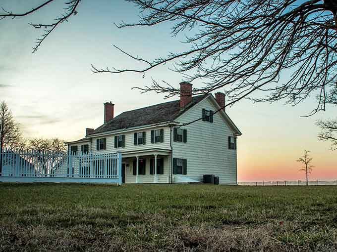 This elegant colonial house by the water holds secrets from the Revolution, when patriots whispered plans over ale.