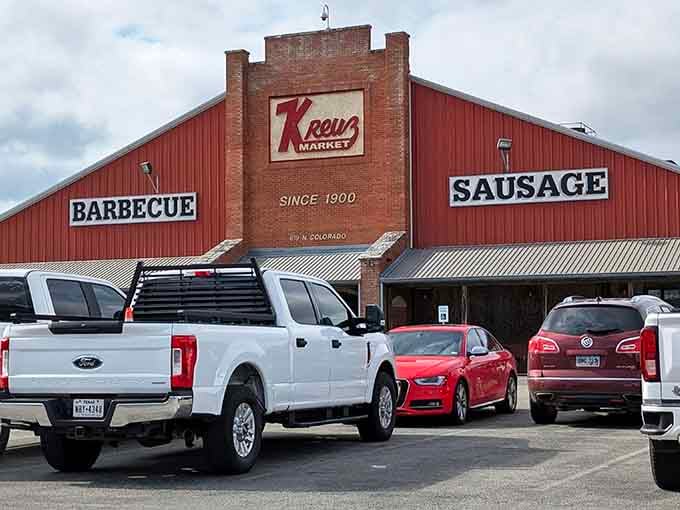 The full parking lot tells you everything&mdash;when locals fill every spot, you know you're onto something special.