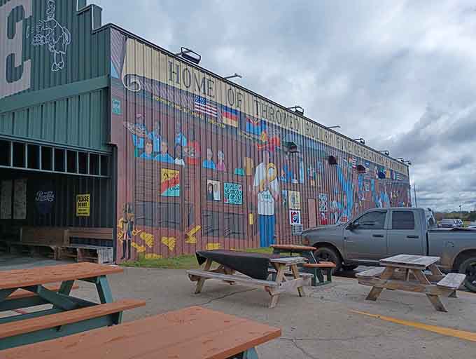 That colorful mural tells you this place celebrates good times, great food, and zero pretension whatsoever.
