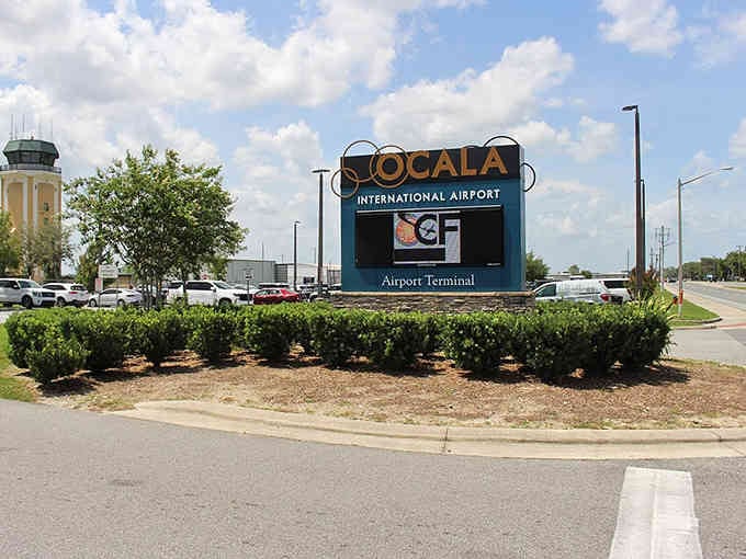 Ocala International Airport welcomes travelers to horse country without the chaos of bigger city terminals nearby.