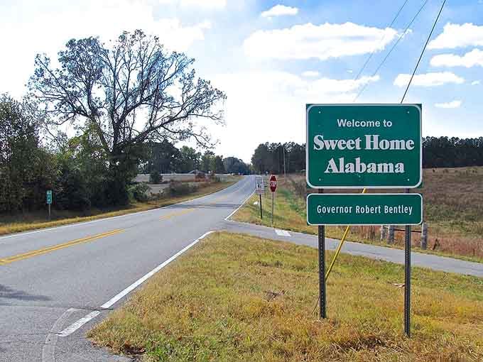 Even the quiet back roads get the royal welcome treatment. Alabama doesn't do anything halfway, including hospitality.