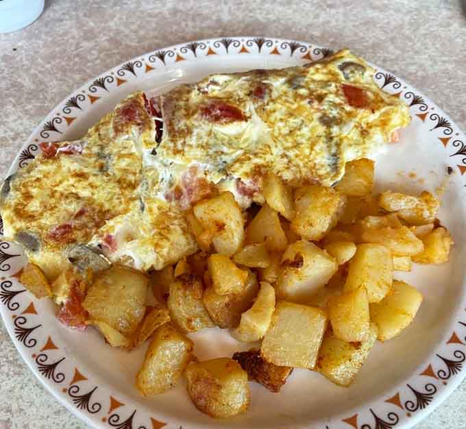 This veggie omelet proves that eating your vegetables doesn't have to feel like a punishment from your doctor.