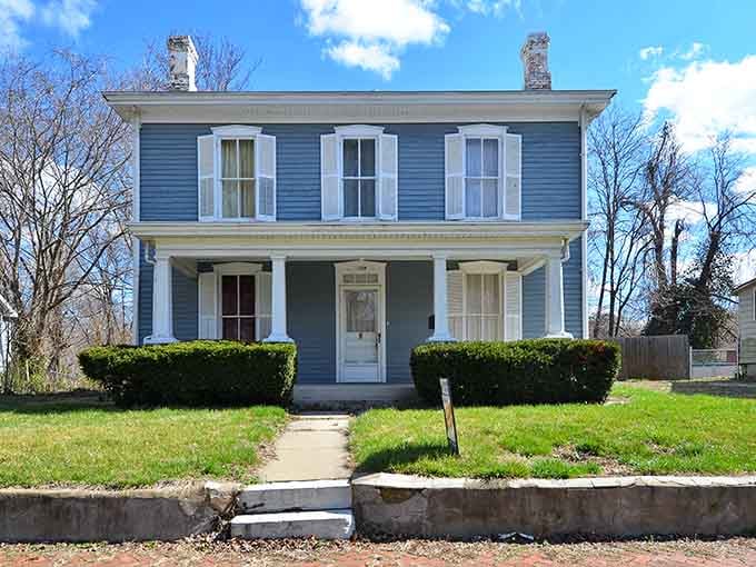Classic American architecture that costs less than a year's HOA fees in those soulless suburban developments.