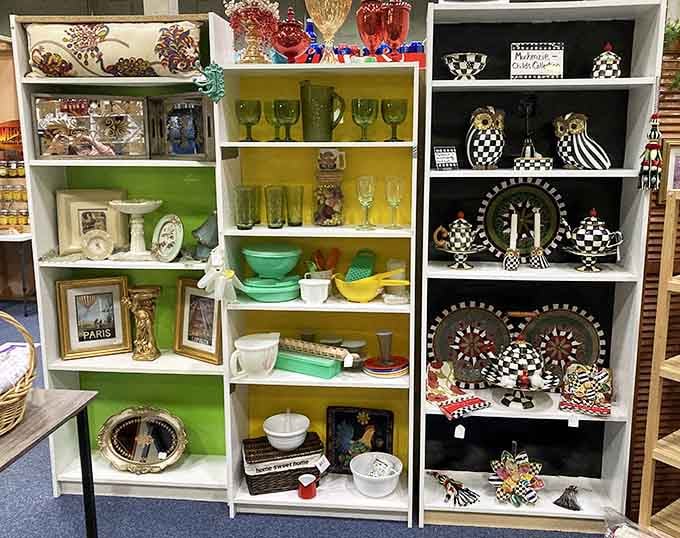 Colorful glassware and vintage finds organized like a rainbow decided to open an antique shop and nail it.