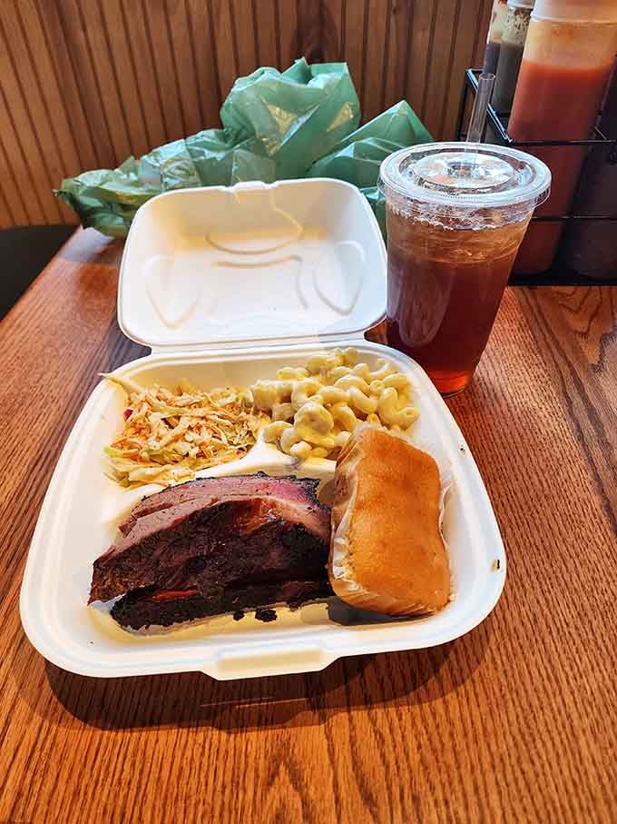 That gorgeous smoke ring and tender mac and cheese make this platter look like something straight out of a pitmaster's dream.