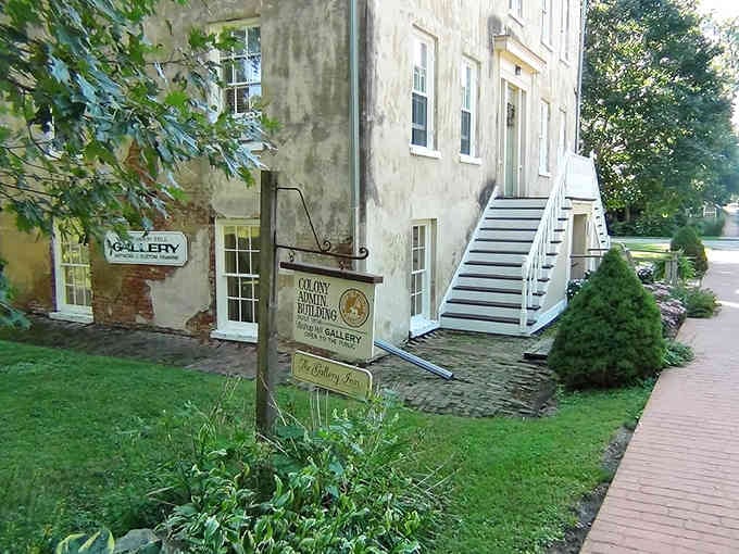 Swedish colonial architecture meets Illinois prairie in this beautifully maintained administrative building that's seen generations pass by.
